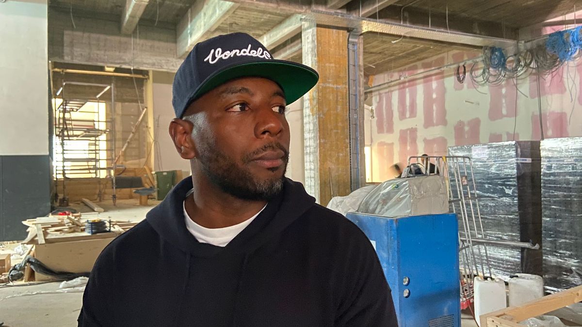 Rotterdamse rapper Winne kon in zijn jeugd door omstandigheden niet ...