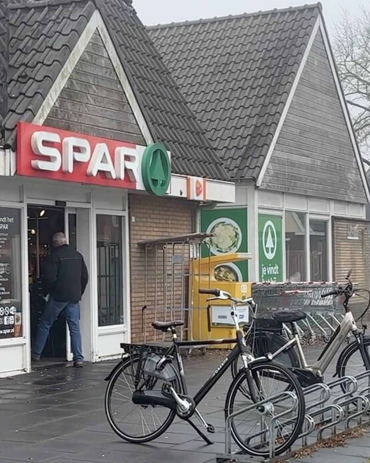 Supermarkt in Damwâld gaat bijna dicht, maar eerst nog een 'warme ...