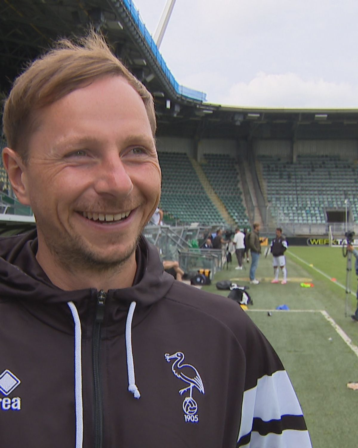 Robin Peter na ADO Den Haag - Olympiakos - Omroep West