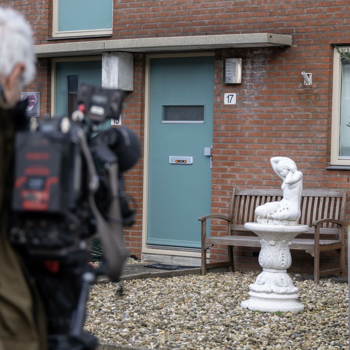 'Politie met stormram naar binnen' bij verdachten die gelinkt worden ...