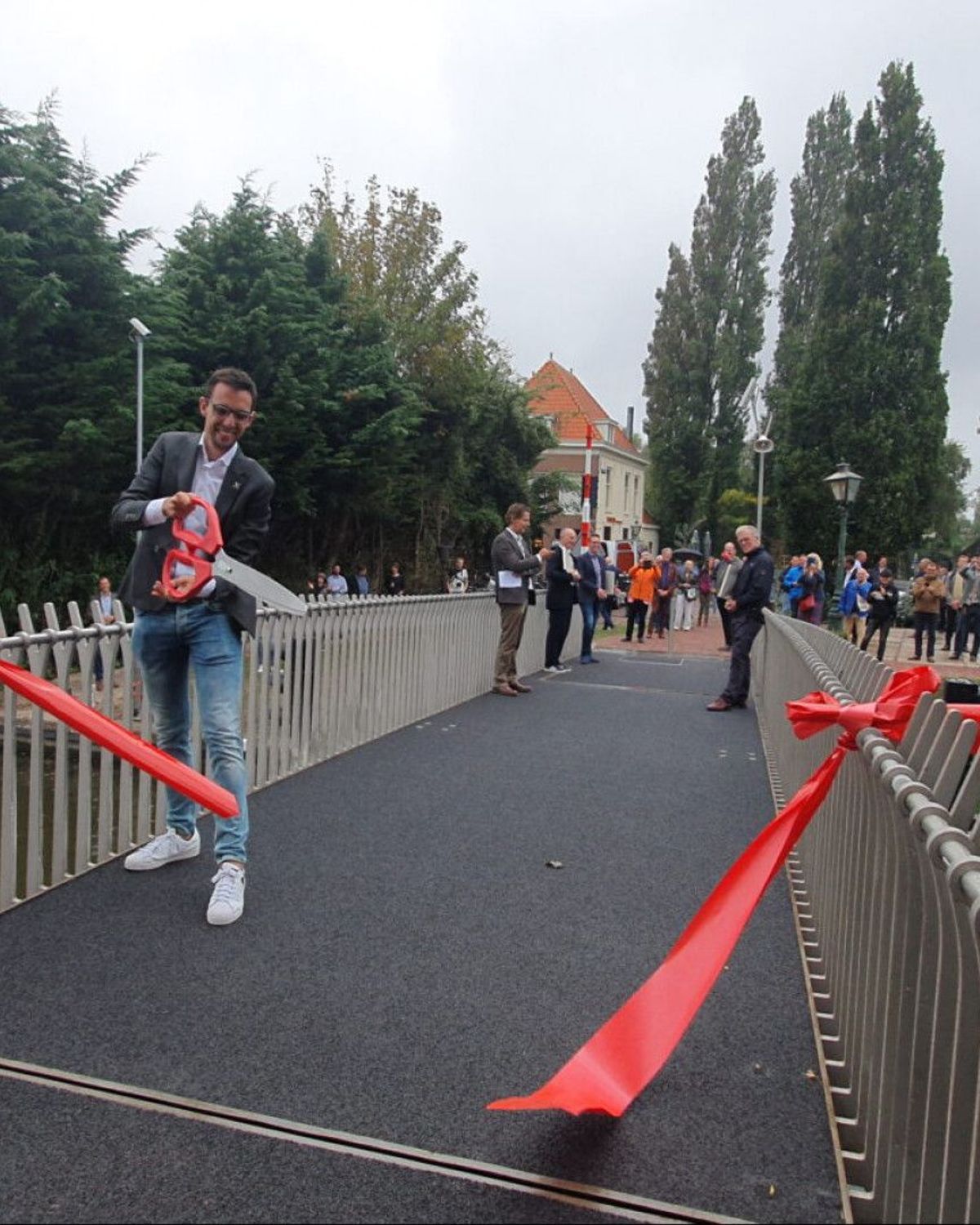 Leidse Singelpark nu officieel een groen rondje om het centrum - Omroep ...