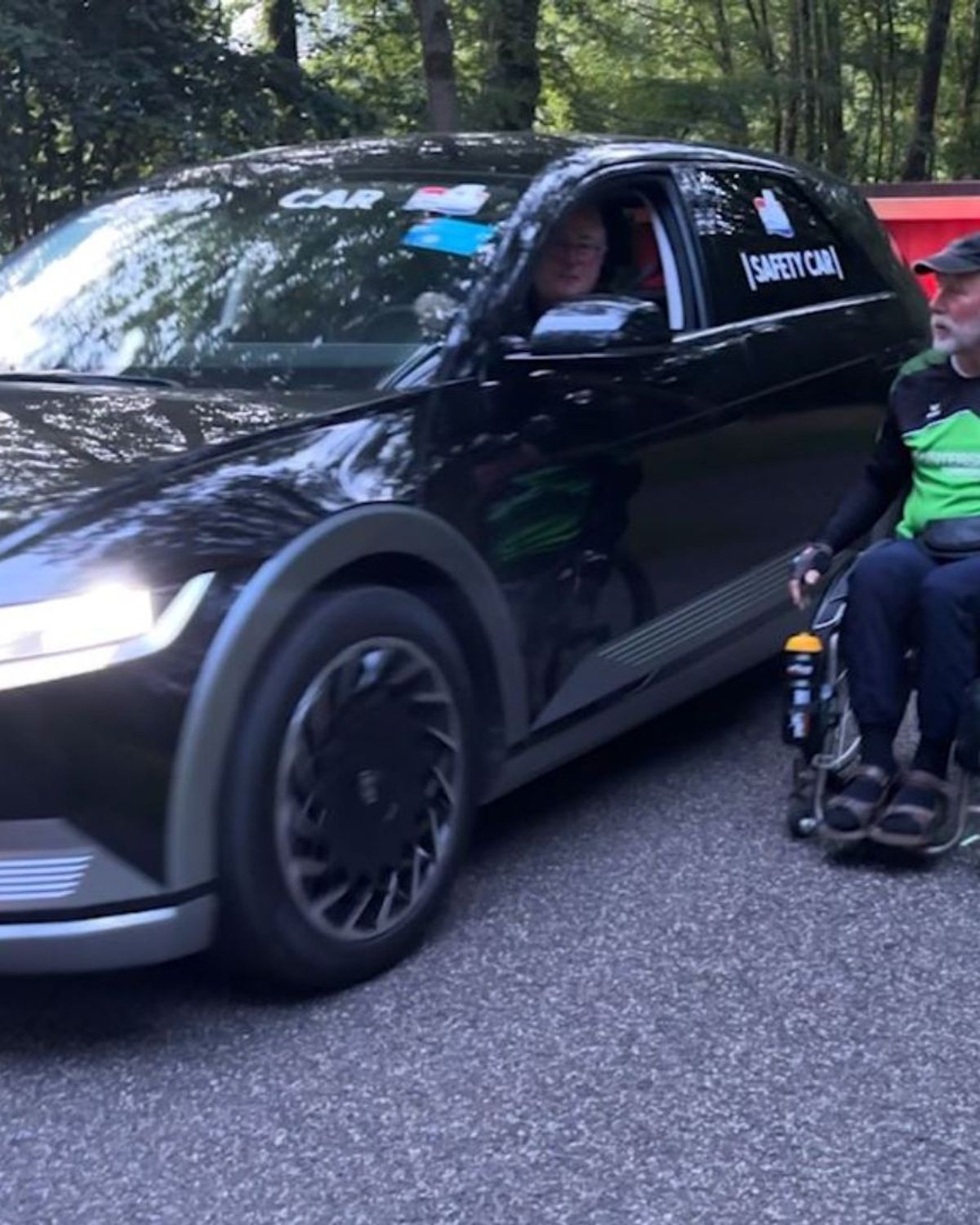Hij is er weer: de Vierdaagse-auto waar niet iedereen blij mee is ...