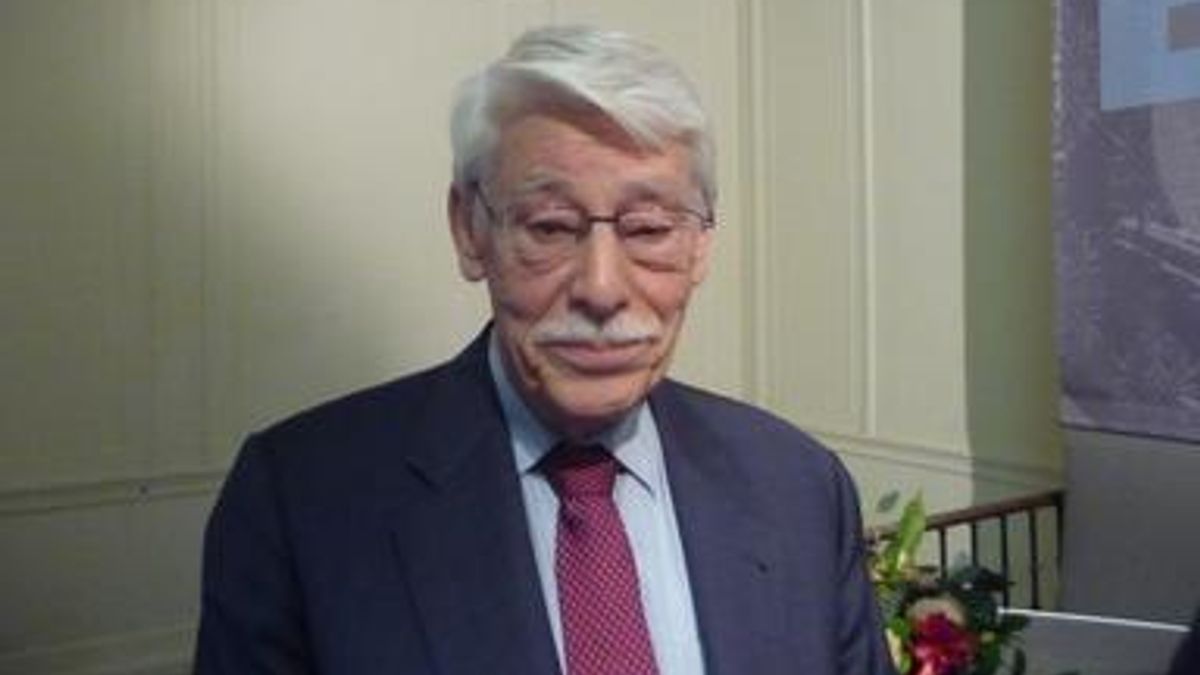 Staatsrechtkenner Jan Vis overleden - RTV Drenthe