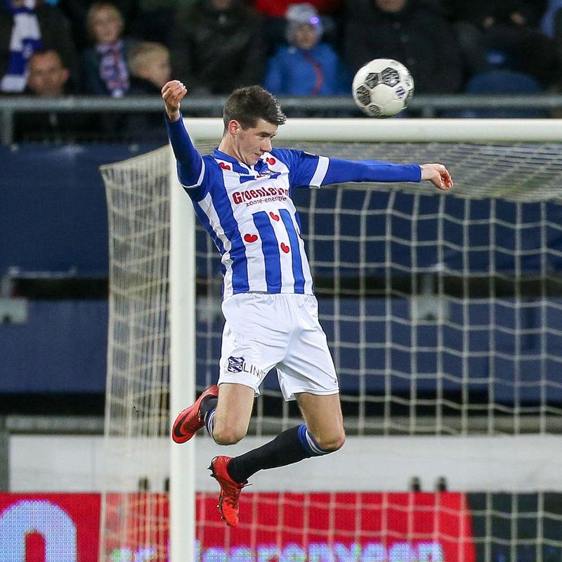 Van Amersfoort voelt zich na eerste doelpunt ''heel fijn'' - Omrop Fryslân