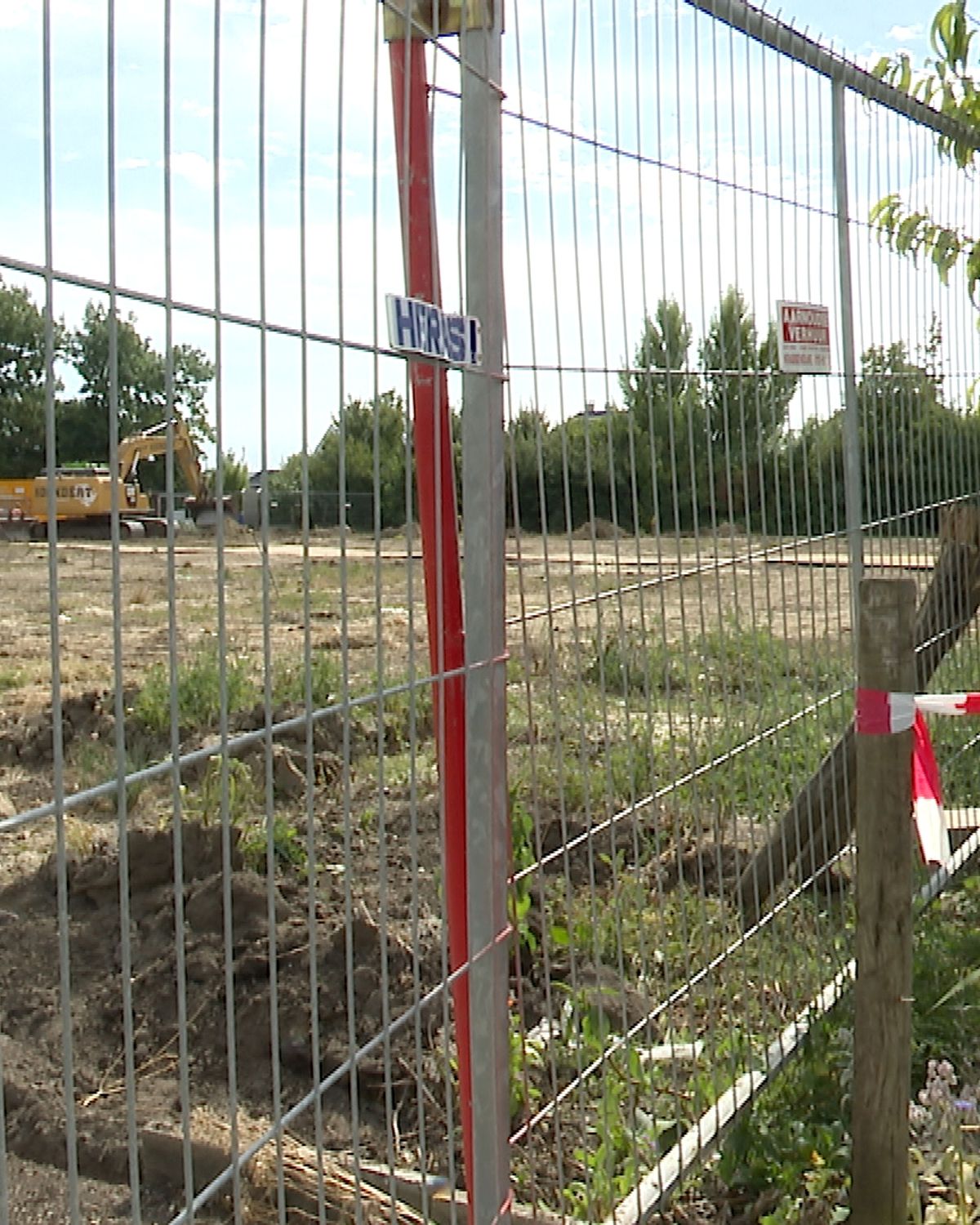 6.500 ton vervuilde grond moet weg uit moestuinen Kruiningen; is 1 ...