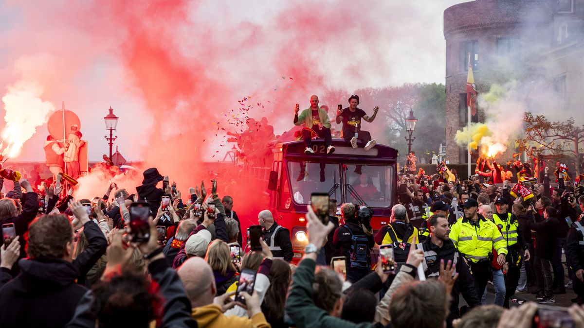 KIJK TERUG | Dit was de dag van de huldiging van bekerwinnaar Go Ahead ...