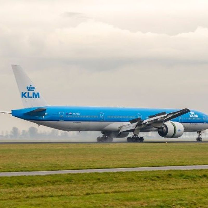 Maastricht krijgt eigen KLM-buslijn naar Schiphol - L1 Nieuws