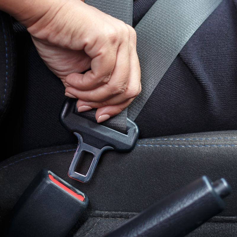 Taakstraf en verplichte behandeling na betasten jongen (12) in auto - Oost Taakstraf en verplichte behandeling na betasten jongen (12) in auto - Oost