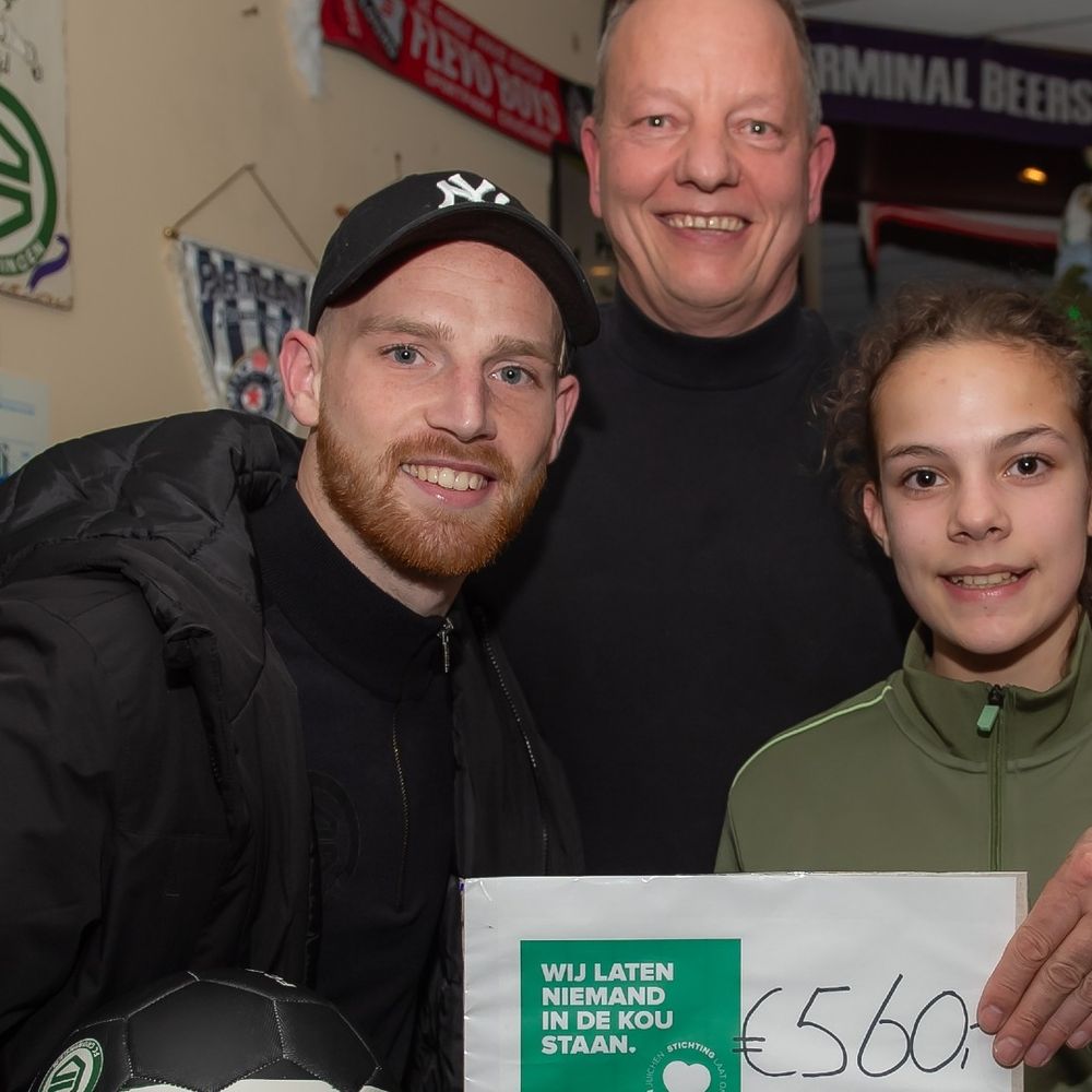 Malicha (13) verrast stichting Laat Ons Weer Eens Samen Juichen met 560 ...