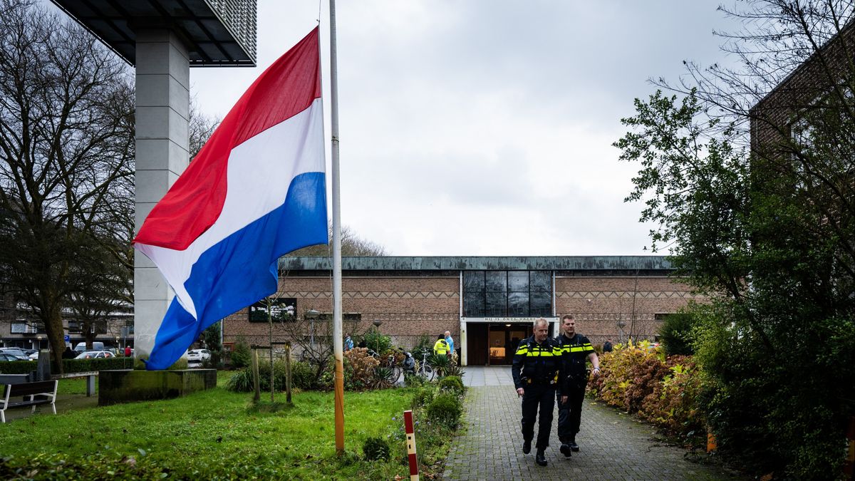 Buurtbewoners praten na over explosie Tarwekamp: 'We zagen kasten ...