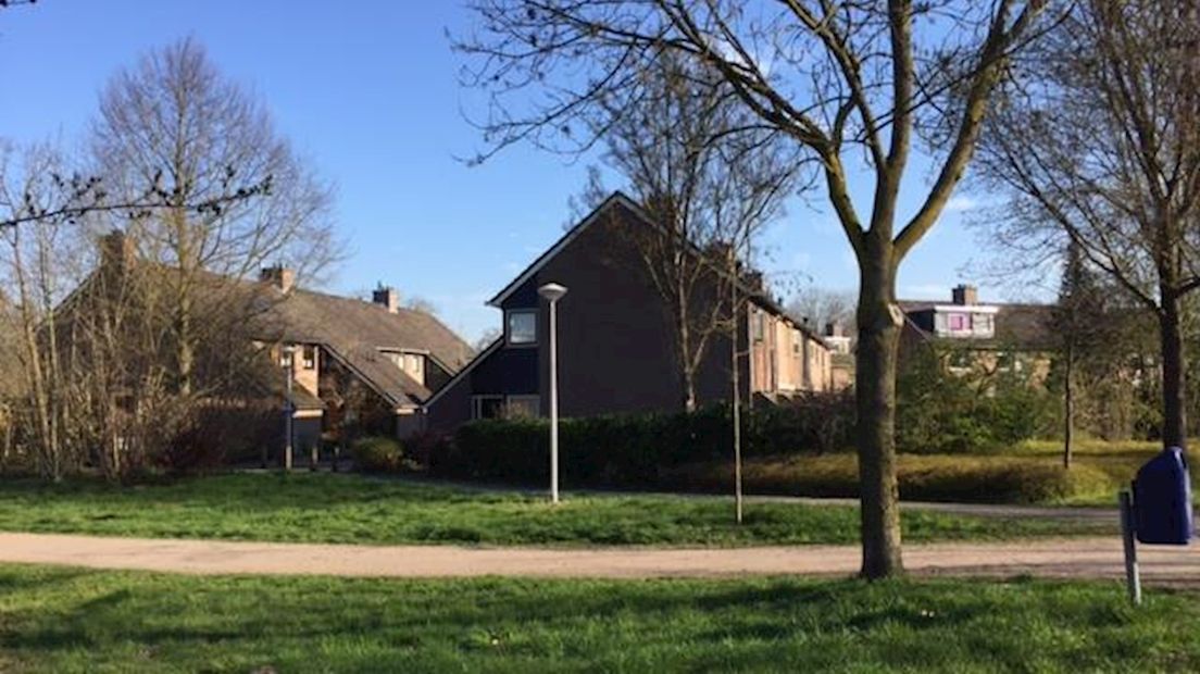 Plaatsing van de 40 meter hoge zendmast in Zwolse wijk Aa-landen uitgesteld - Oost