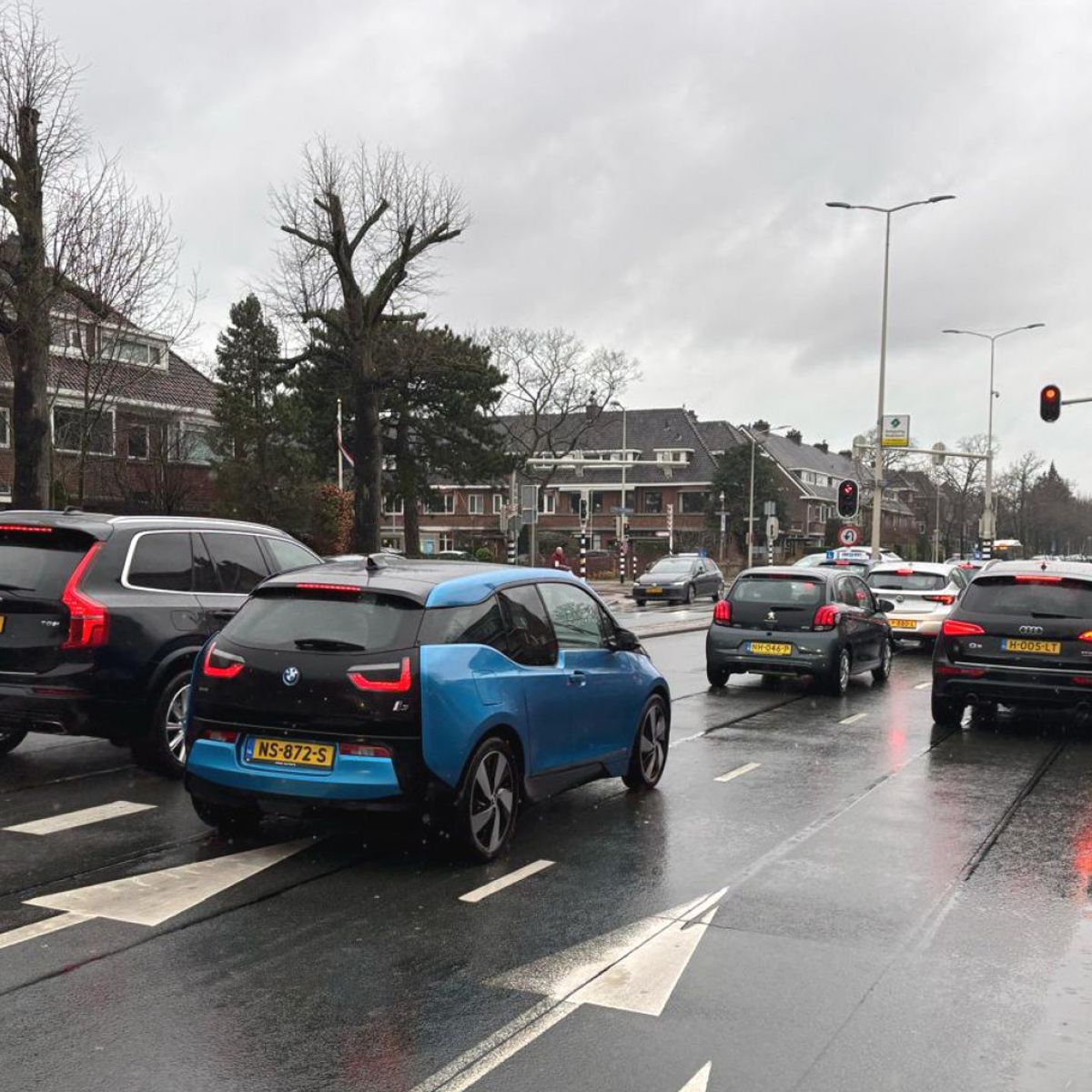 Rijbanen gaan volgend jaar dicht om drukke weg door Den Haag veiliger te maken - Omroep West