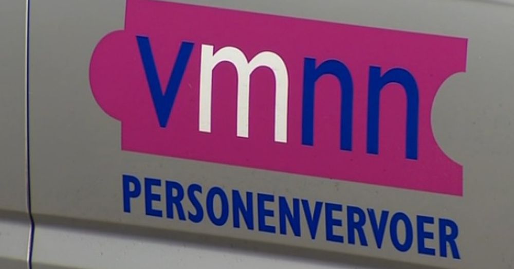 Taxi Dorenbos gaat samen met VMNN - RTV Drenthe
