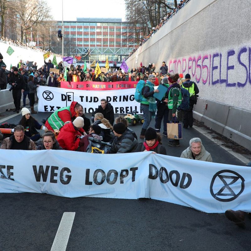 Extinction Rebellion stopt met blokkades op Utrechtsebaan - Den Haag FM