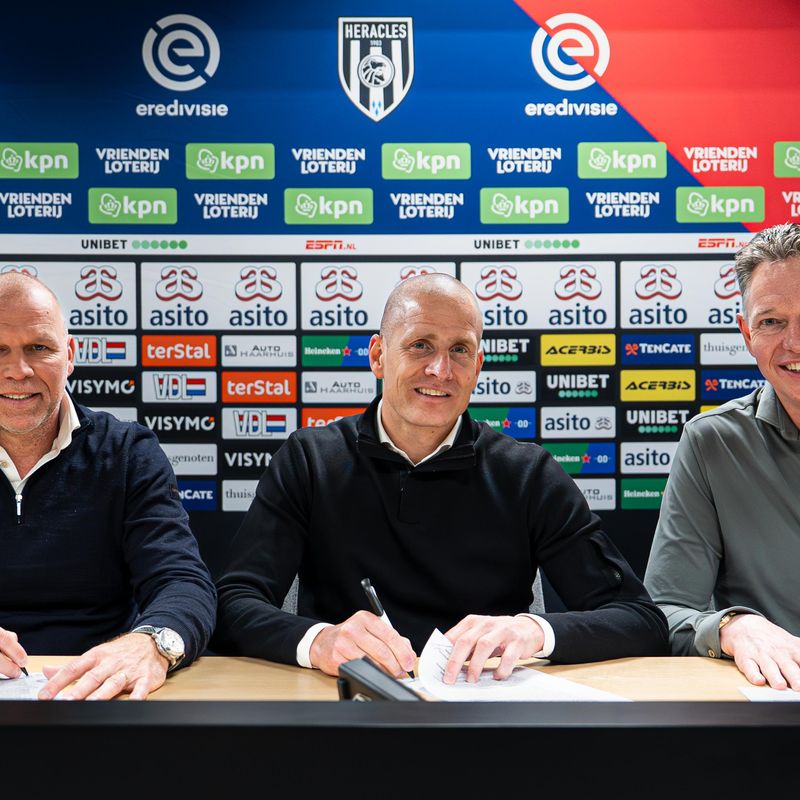 Bas Sibum na dit seizoen nieuwe hoofdtrainer van Heracles Almelo - Oost