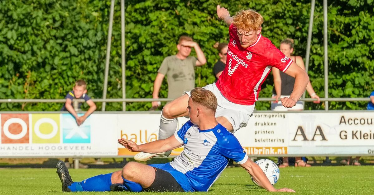 FC Emmen test opnieuw drie spelers: totaal nu zestien op proef - RTV ...