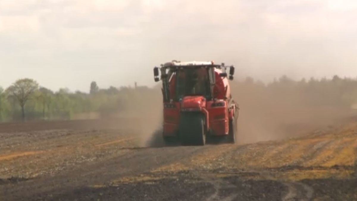 Strontje rieden met papa: 'Dit wil ik later ook' - RTV Noord