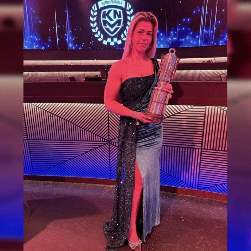 Wereldkampioene Van de Ven eerste vrouwelijke winnaar van prestigieuze ...
