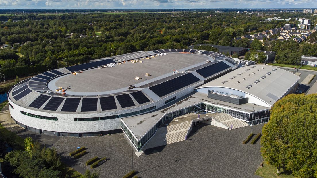 Thialf Mag Zn Zonnepanelen Na 3 5 Jaar Gesteggel Eindelijk Aanzetten