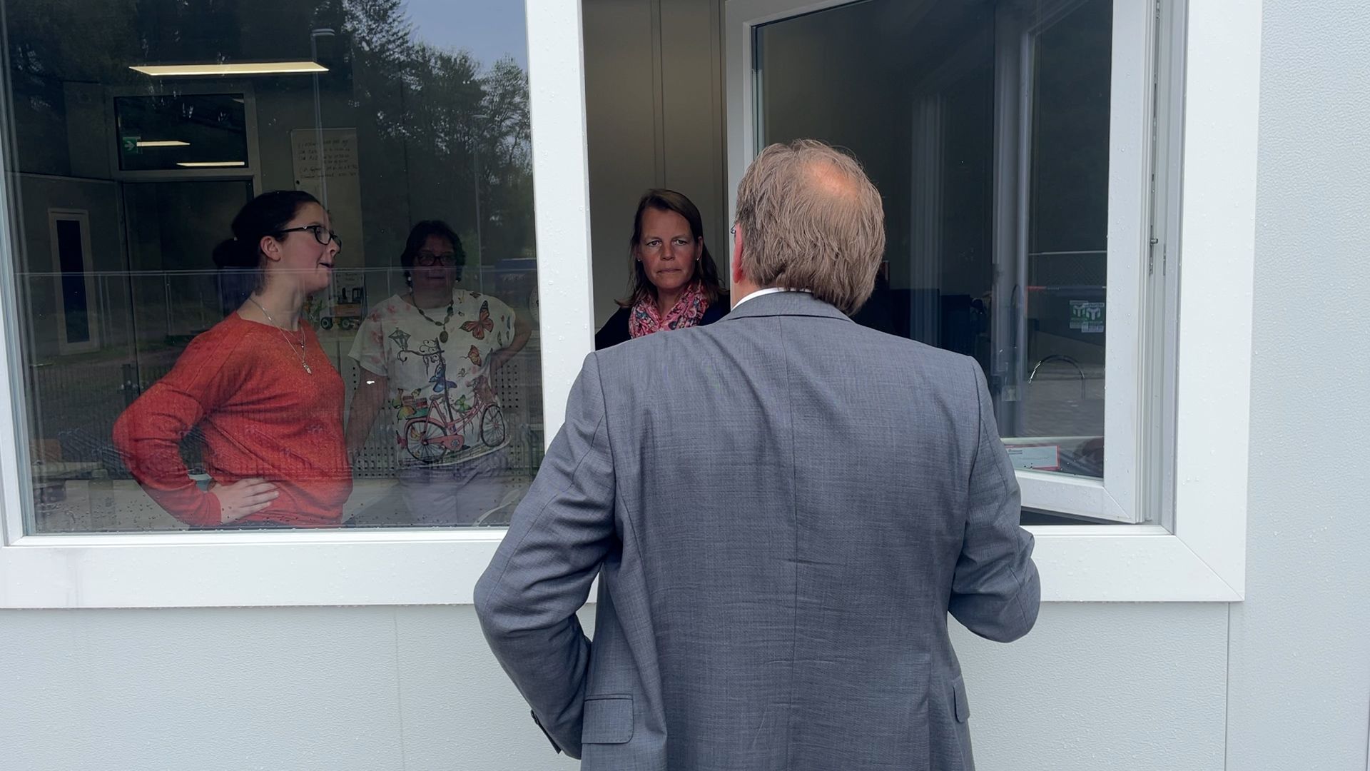 Nieuw azc in Zeist opent: 'Over de wereld gaan we niet, maar over onze ...