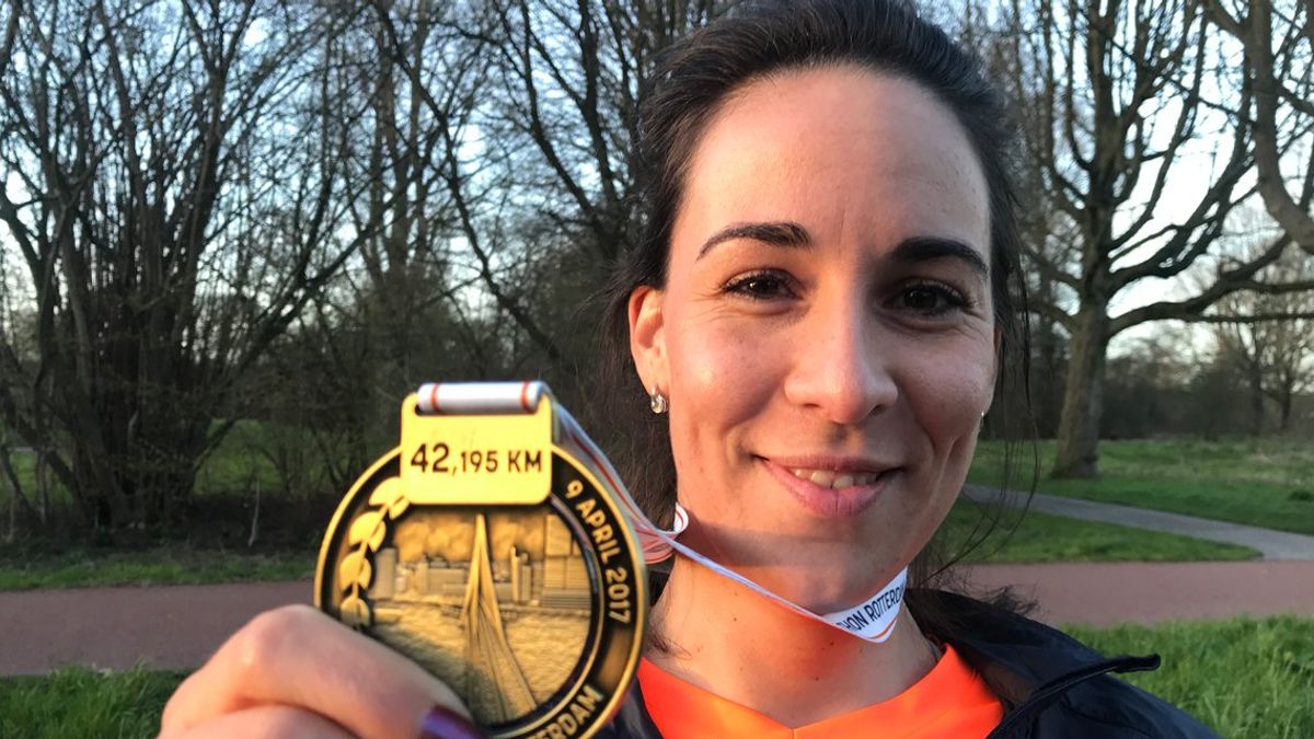 Kelly de Ridder aast op revanche bij Rotterdam Marathon: 'Ik geef het ...