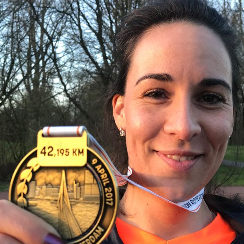 Kelly de Ridder aast op revanche bij Rotterdam Marathon: 'Ik geef het ...