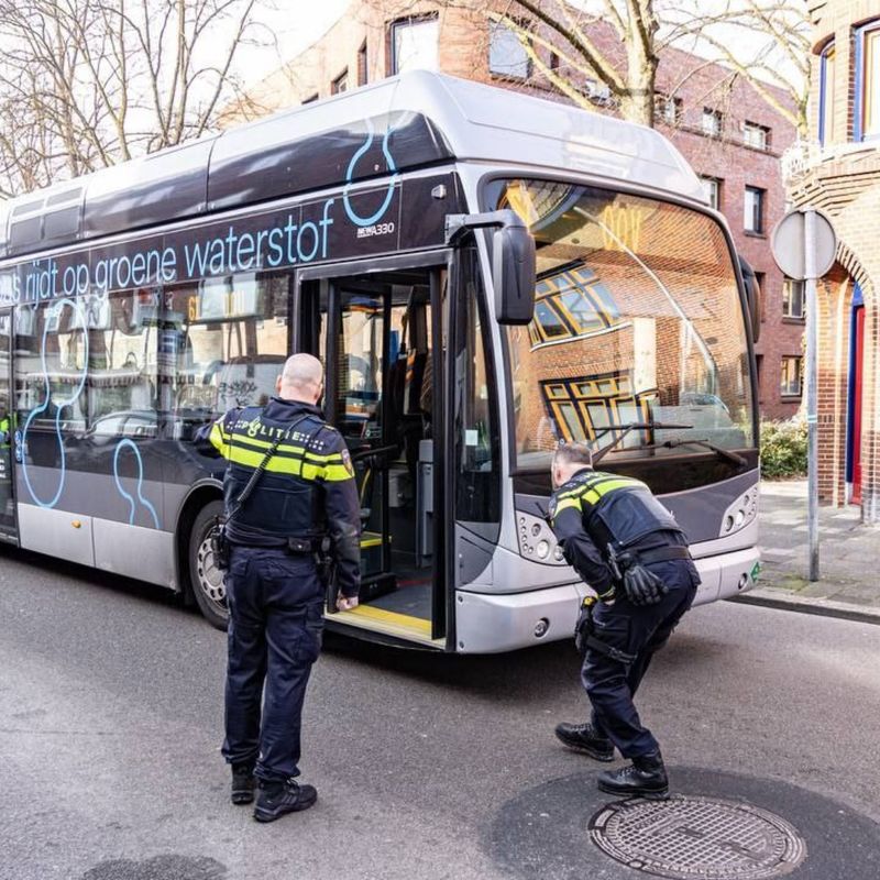 112-nieuws woensdag 15 februari: Botsing tussen bus en fietser ...