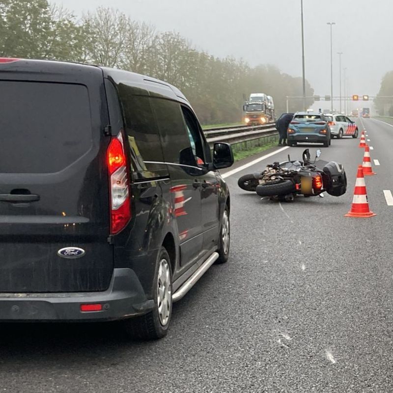 File door ongeluk met motorrijder - Rijnmond