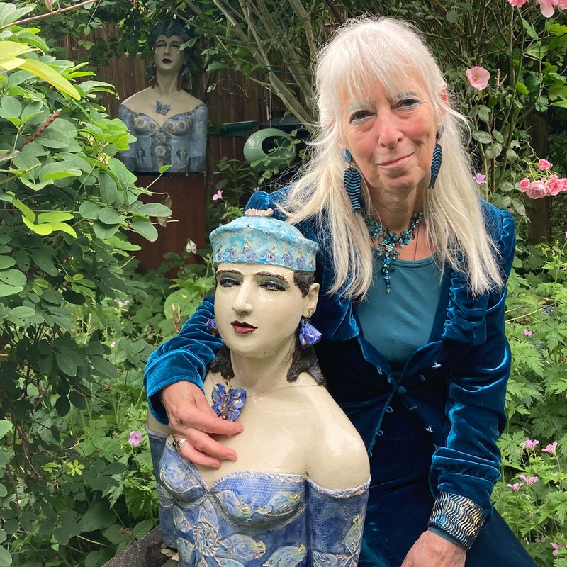 De frivole tsarina's van Nadjezda zijn een ode aan haar Russische ...