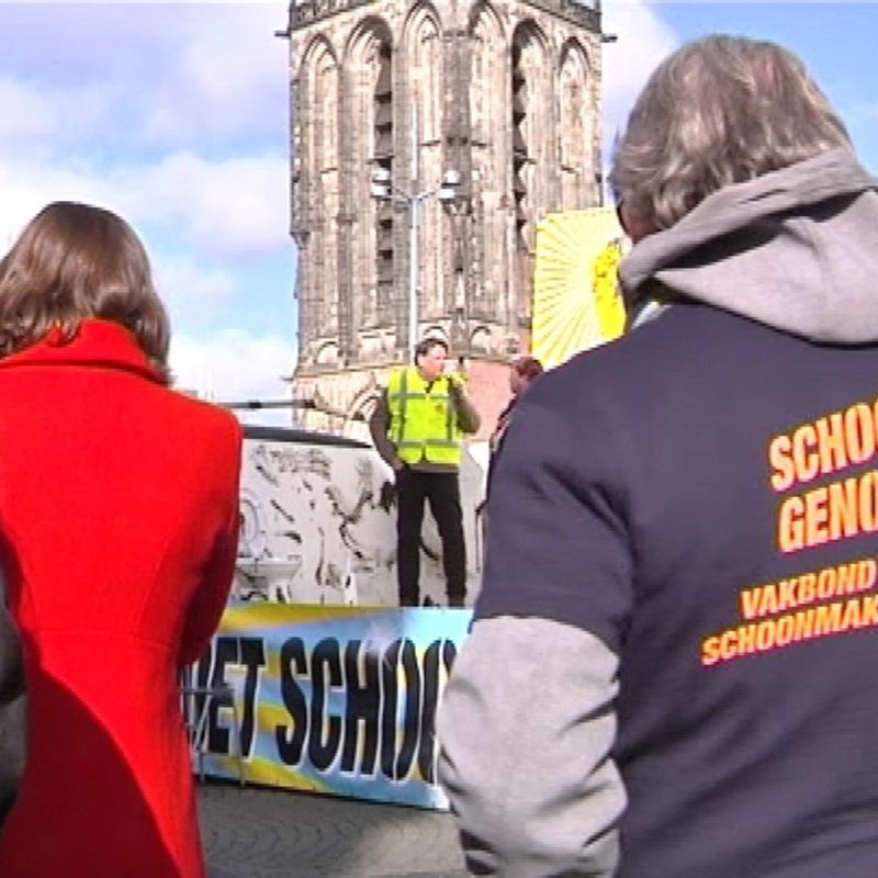 Komen schoonmakers in de gemeente Groningen in dienst van de gemeente ...