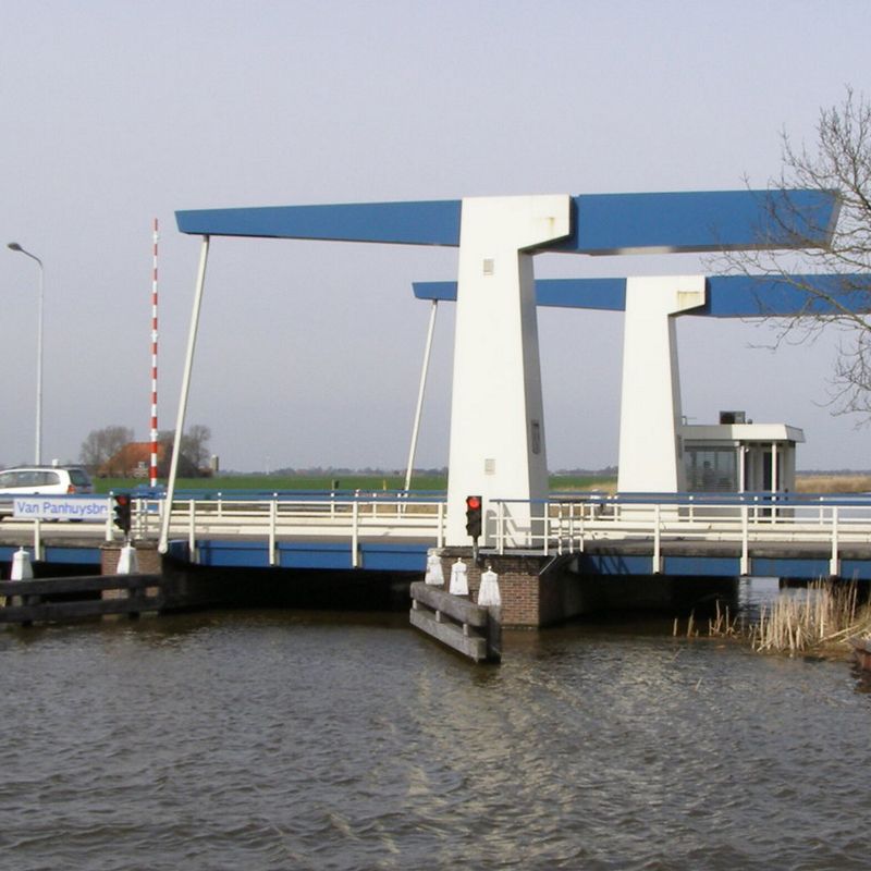 Kapotte kabel: brug bij Tjerkwerd gaat bijna niet open - Omrop Fryslân