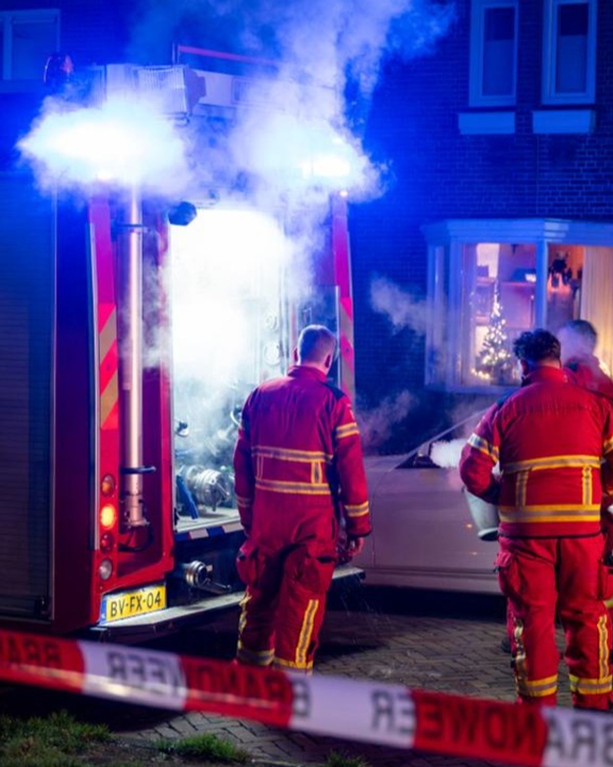112-nieuws zaterdag 13 december: Veel rook bij schoorsteenbrand • Auto ...