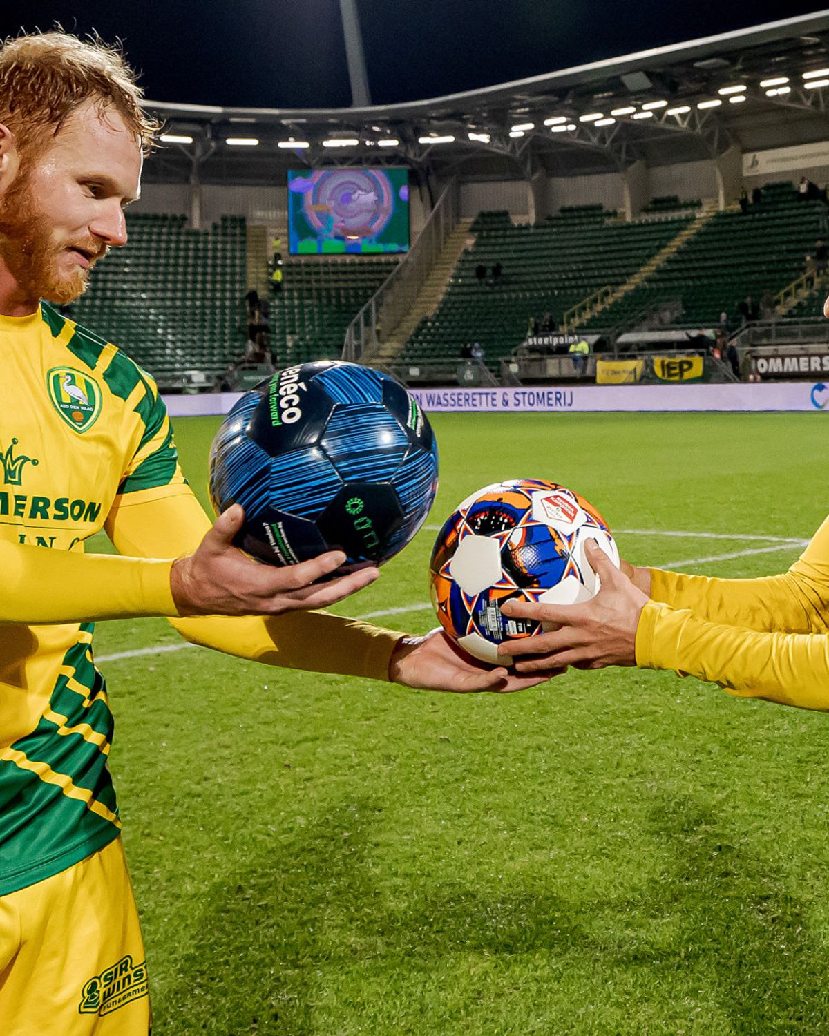 Van der Sande na hattrick: 'Ik heb thuis een stuk meer plek voor ...
