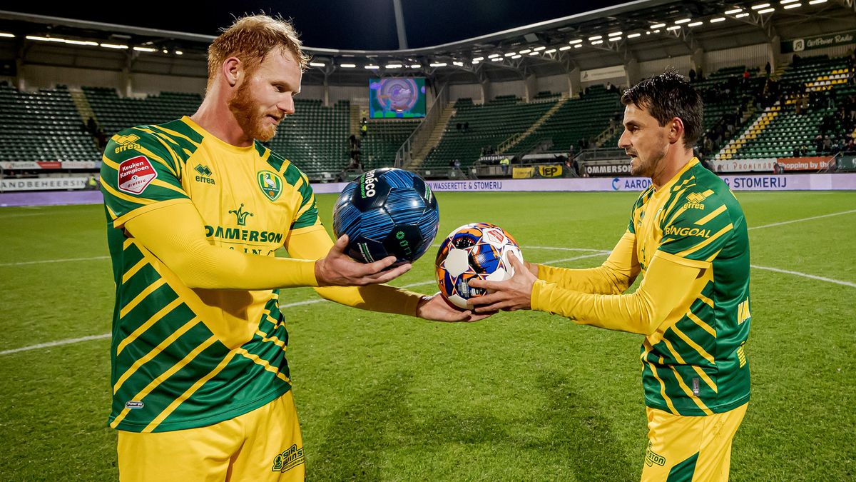 Van der Sande na hattrick: 'Ik heb thuis een stuk meer plek voor ...