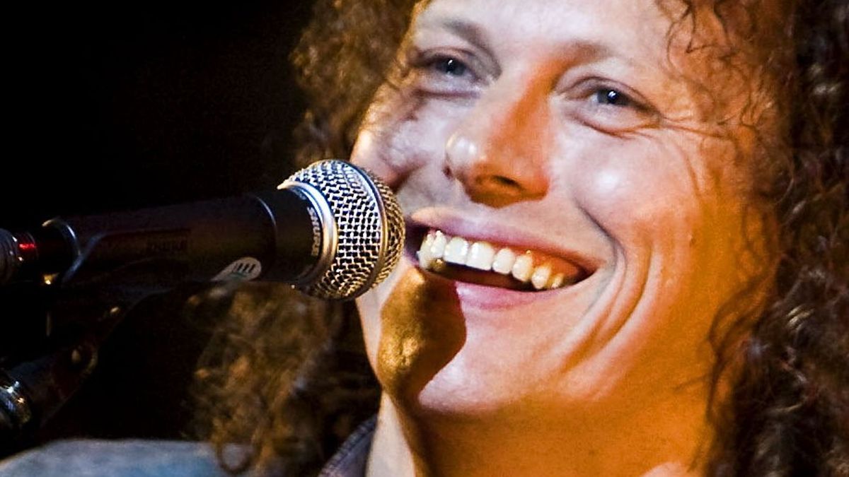 'Bon Jovi, Level 42 en De Kast': Friese band gaat voor jubileum terug ...