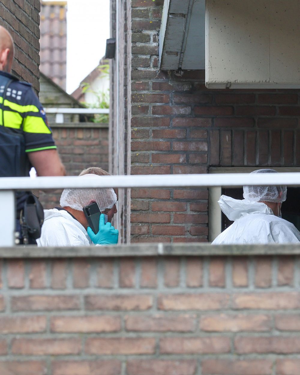 Man dood gevonden in woning, politie houdt verdachte aan in Spanje - Omroep West