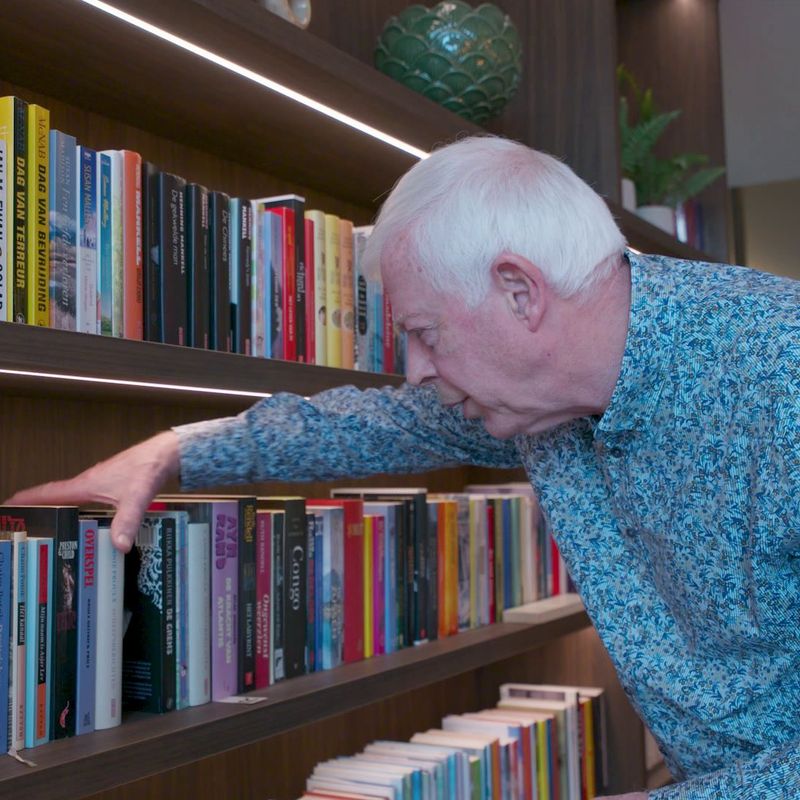 Rob (77) vond dankzij zijn nieuwe huis vrienden en hobby's - Omroep ...