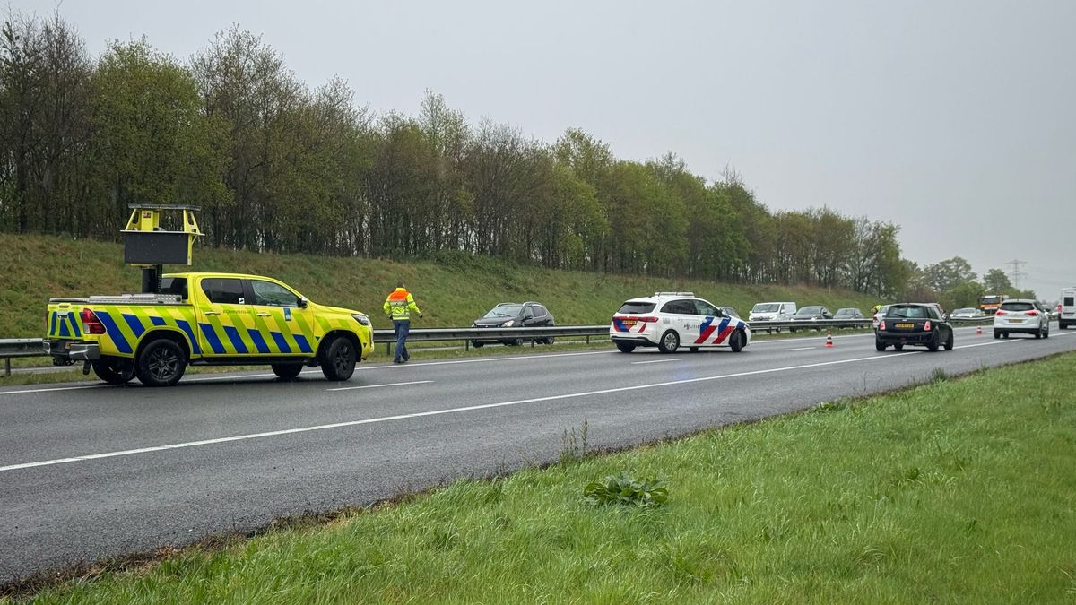 Flinke vertraging vanwege ongeval op A73 bij Horst - L1 Nieuws