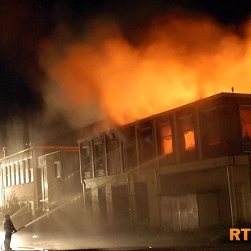 Brand op terrein gepland permanent azc in Winschoten - RTV Noord