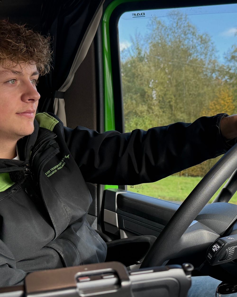 Wesley (20) rijdt alweer zijn derde bietencampagne: 'Het mooiste wat er ...
