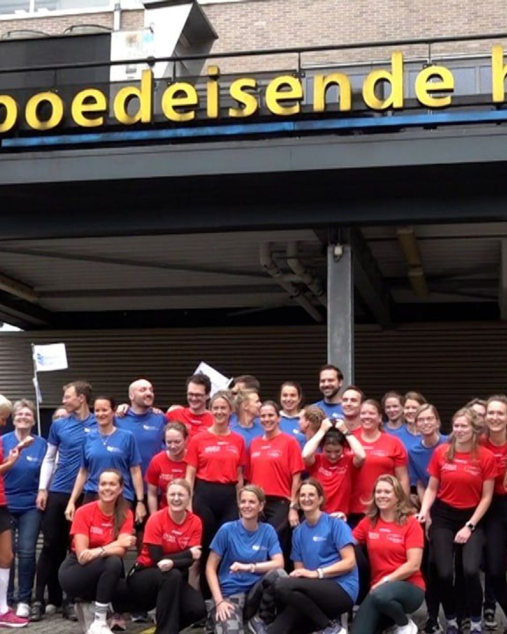 Rennen voor de zorg: verpleegkundigen en artsen halen geld op voor ...