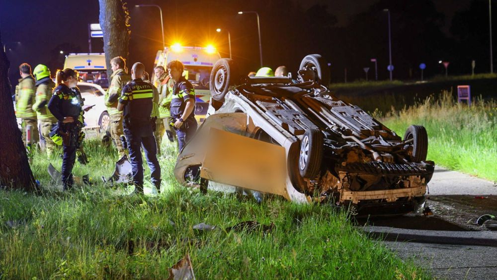Vier mensen betrokken bij zwaar ongeluk in Barneveld - Omroep Gelderland