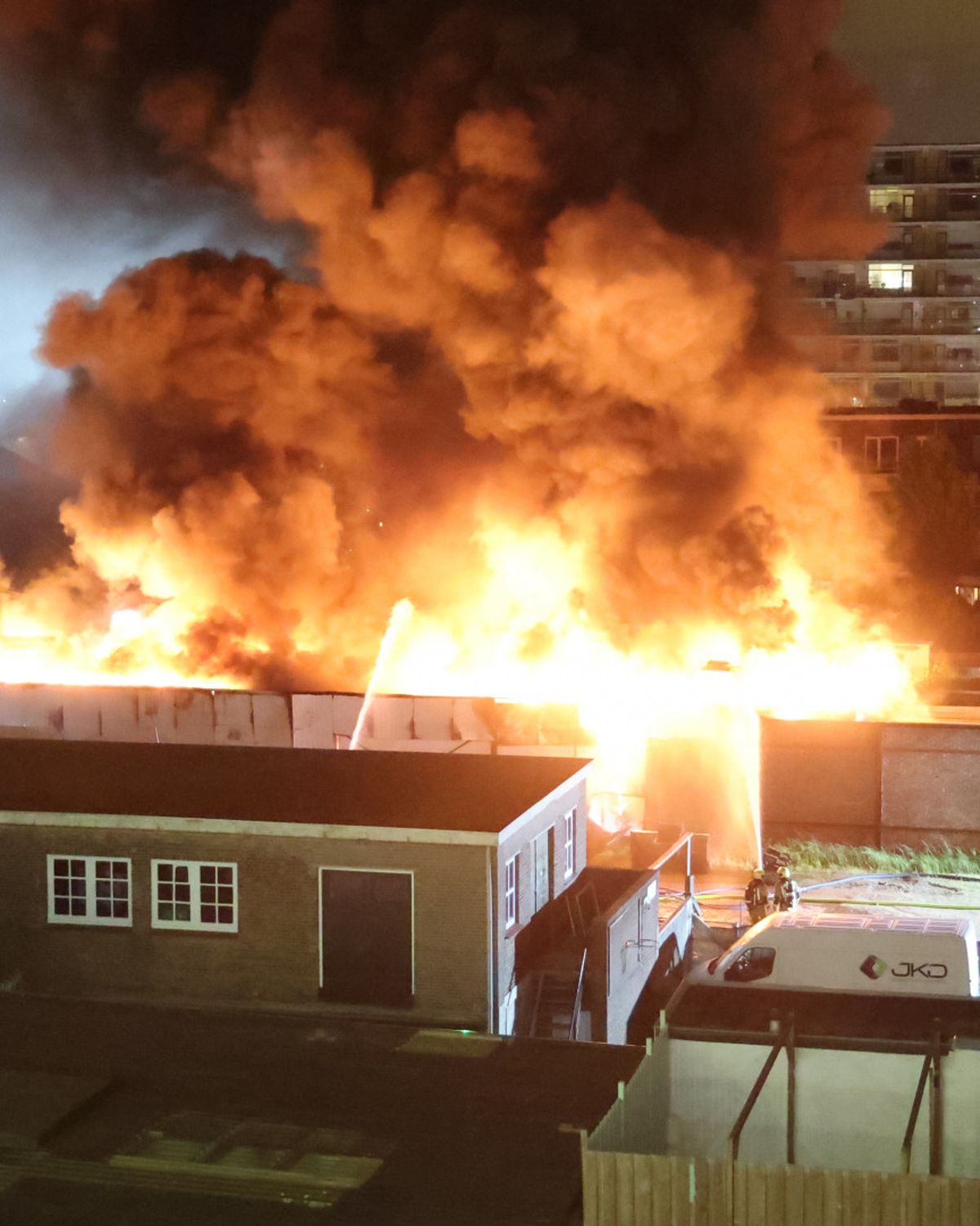 Geen aanwijzingen voor brandstichting bij grote brand in visrokerij ...