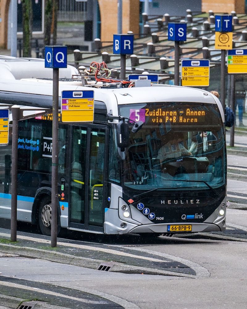 Qbuzz zet in 2025 meer bussen in op het platteland en naar Stad - RTV Noord
