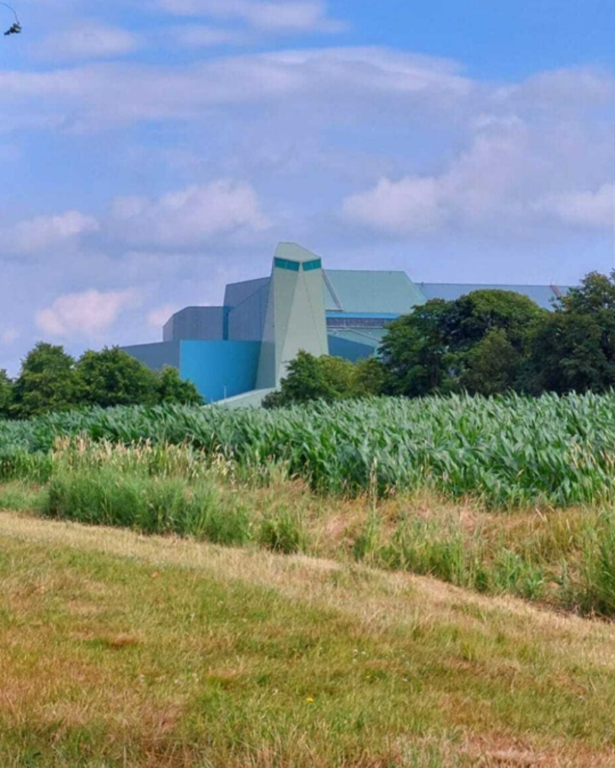 CO2-installatie Twence houdt Hengeloërs uit slaap: 'Lage dreun hoor je ...