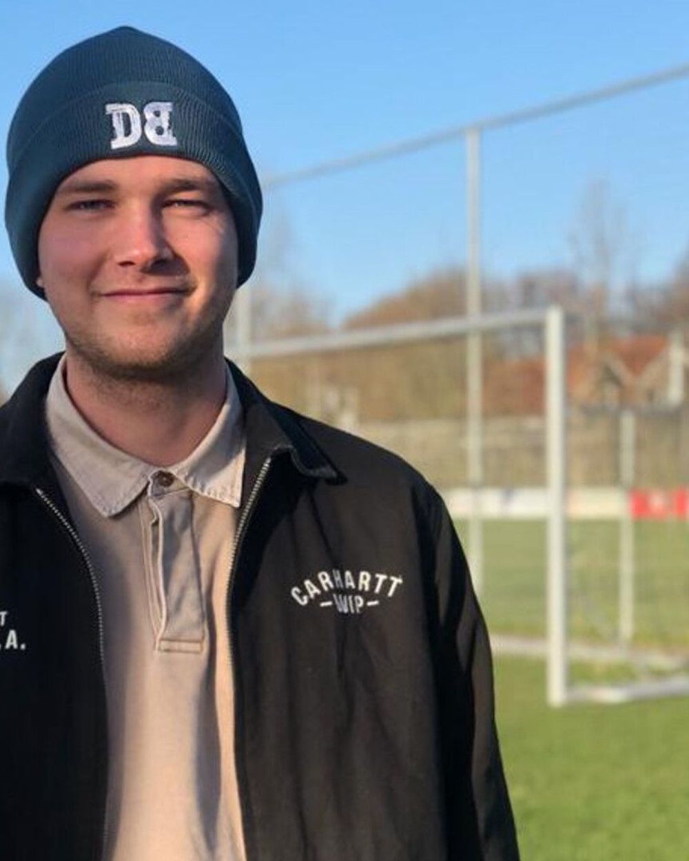 23-jarige Ciske maakt wereldgoal in voetbalderby: 'Dit was een once in ...