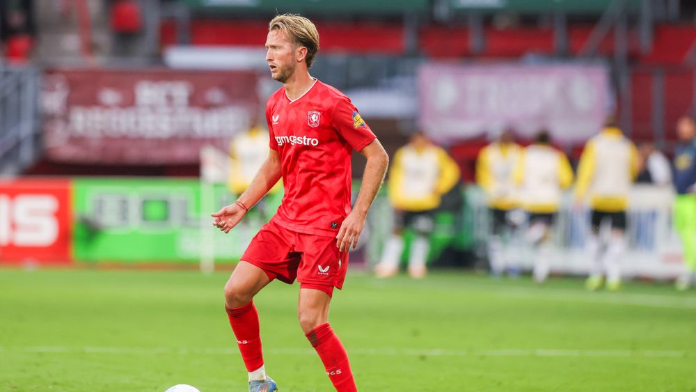 Vlap vertrekt alsnog bij FC Twente en gaat voetballen in Qatar - Oost