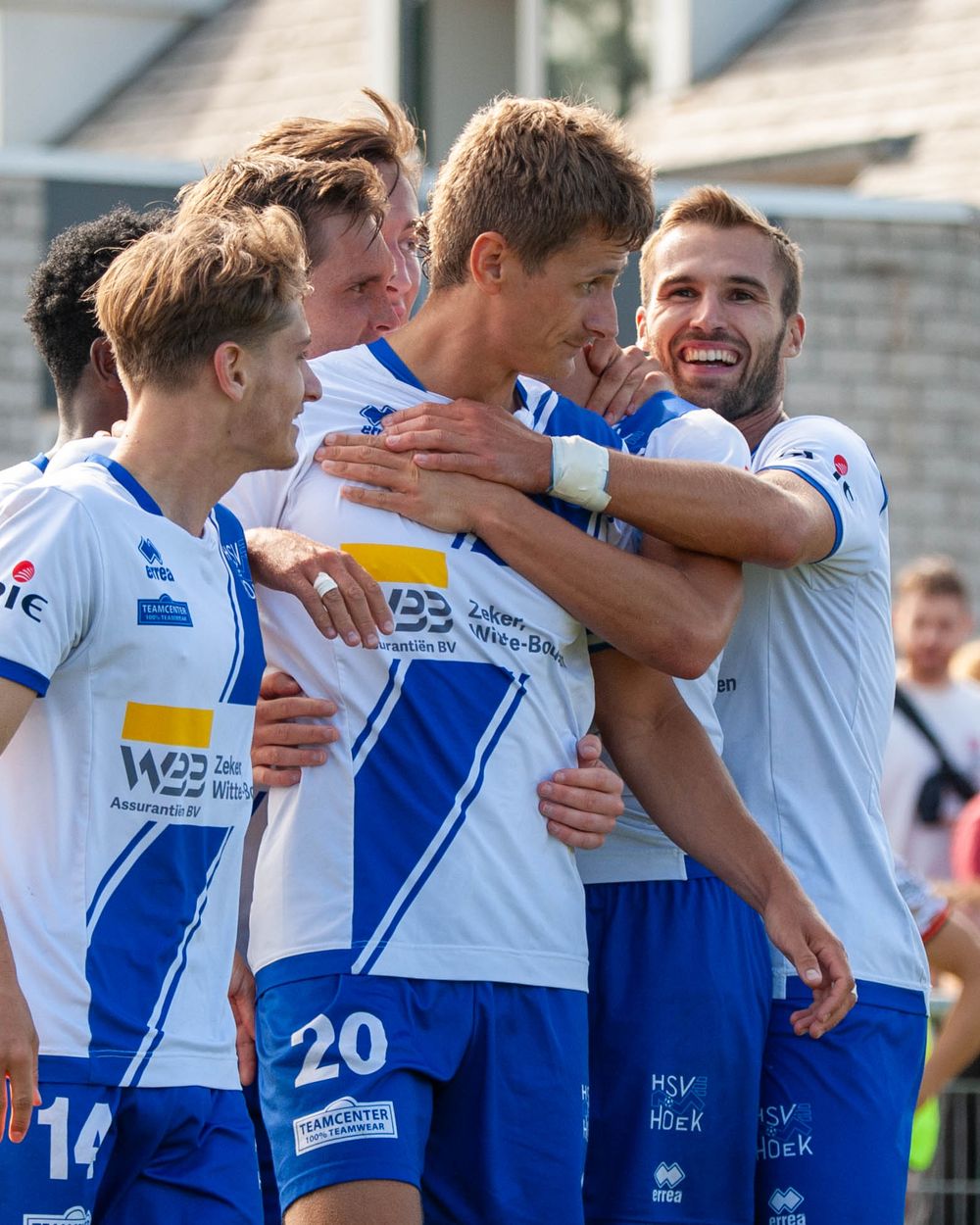 Hoek wint weer: ijzersterke eerste helft leidt zege op GVVV in - Omroep ...