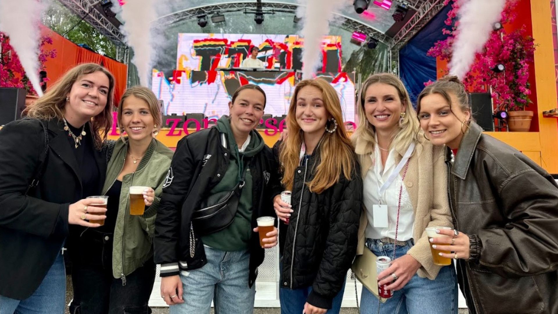 Nieuw festival opgezet door vier vrouwen zonder ervaring: 'Kaarten ...