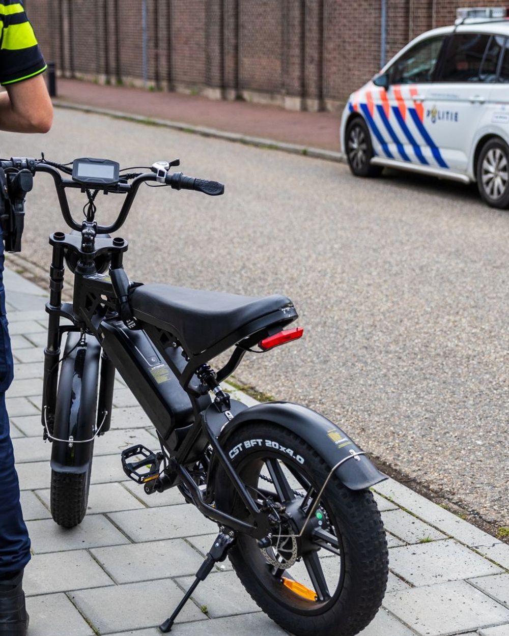 Politie gaat fatbikes vaker controleren in Utrecht: 'Opgevoerde fietsen groot probleem' - RTV ...